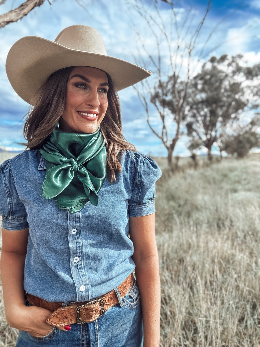 Green Solid Wild Rag – Wild Rose Country