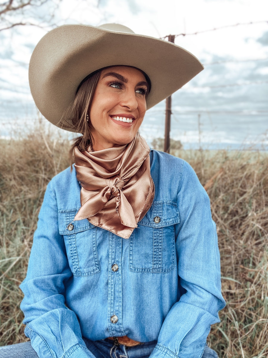 Taupe Solid Wild Rag – Wild Rose Country